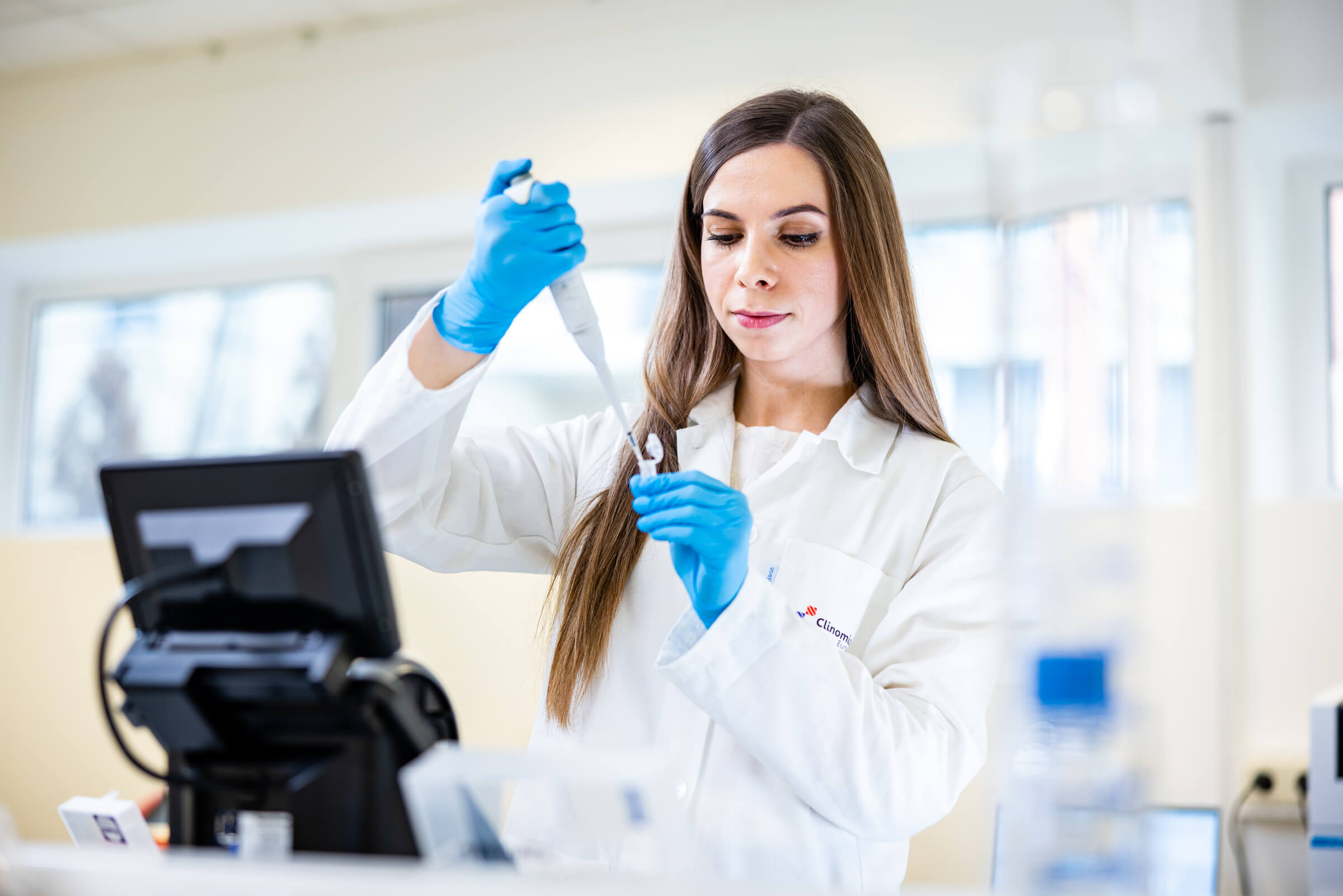 OncoDNA | Clinomics Europe